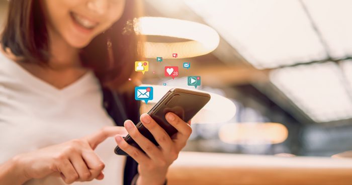 5 Ways of Contributing to the Society through the Internet - Nerdynaut