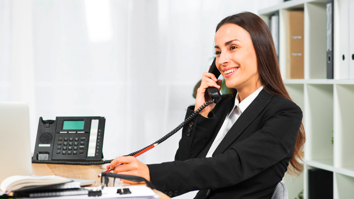 Which Type of Business Phone Systems Is Ideal for Your Business - Nerdynaut