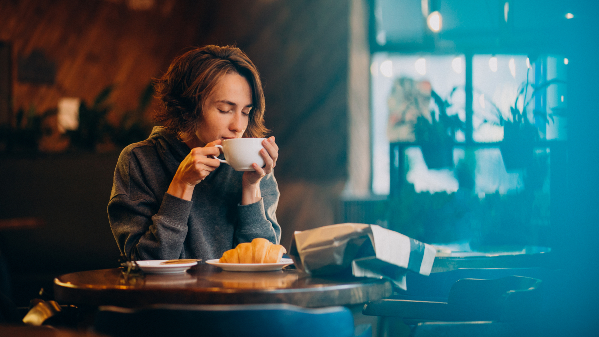 Opening Your Own Café or Pub: 5 Tips to Guide Success - Nerdynaut