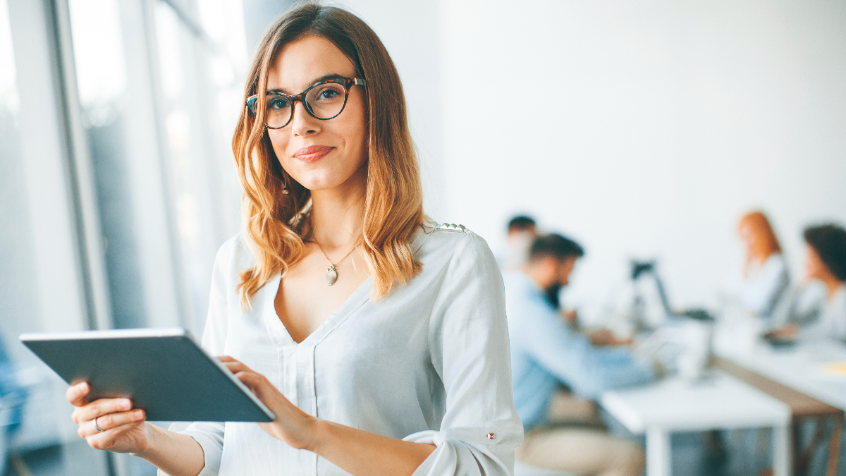 Business Tips and Hacks: How to Reach More People - Nerdynaut