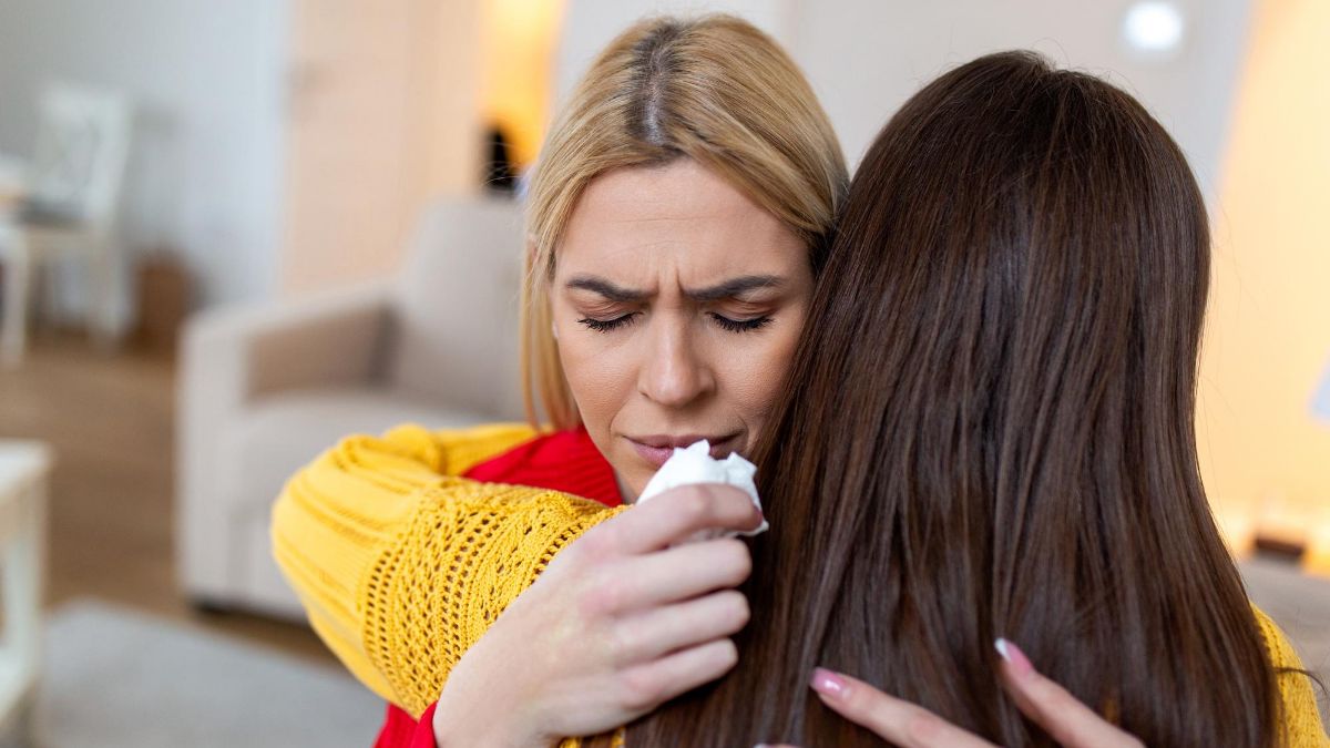 When and How to Intervene If Your Friend Is Struggling - Nerdynaut